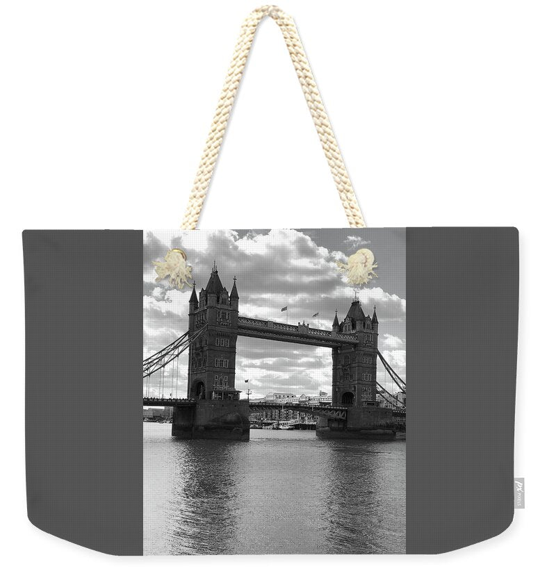 Tower Bridge in Black and White - Weekender Tote Bag – Classic Auto ...